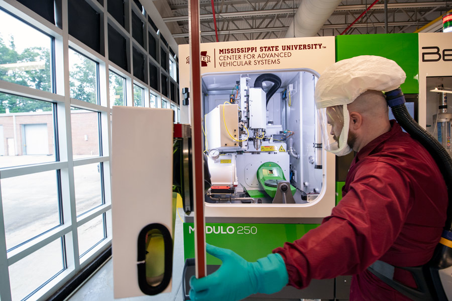 Making New Materials | Mississippi State University